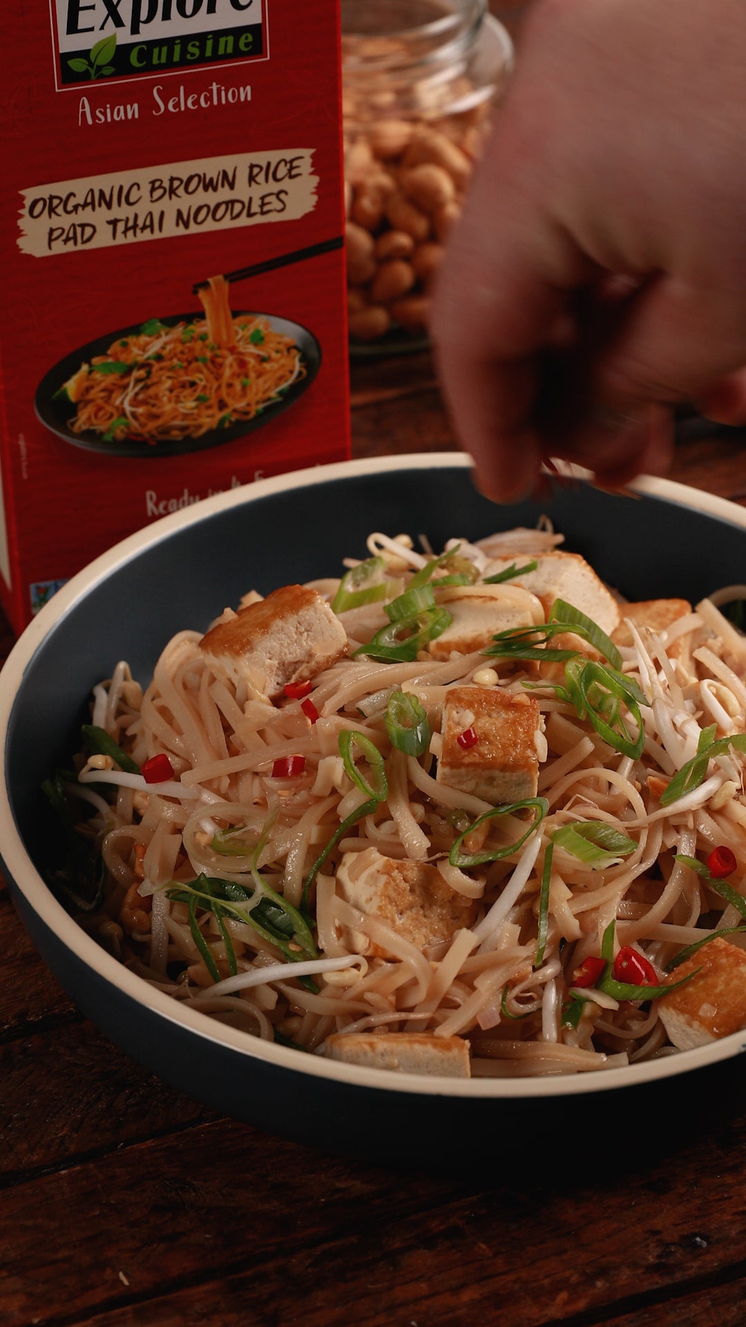 Organic Brown Rice Pad Thai – ExploreCuisine